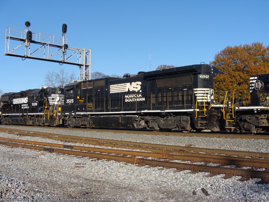 NS 3525